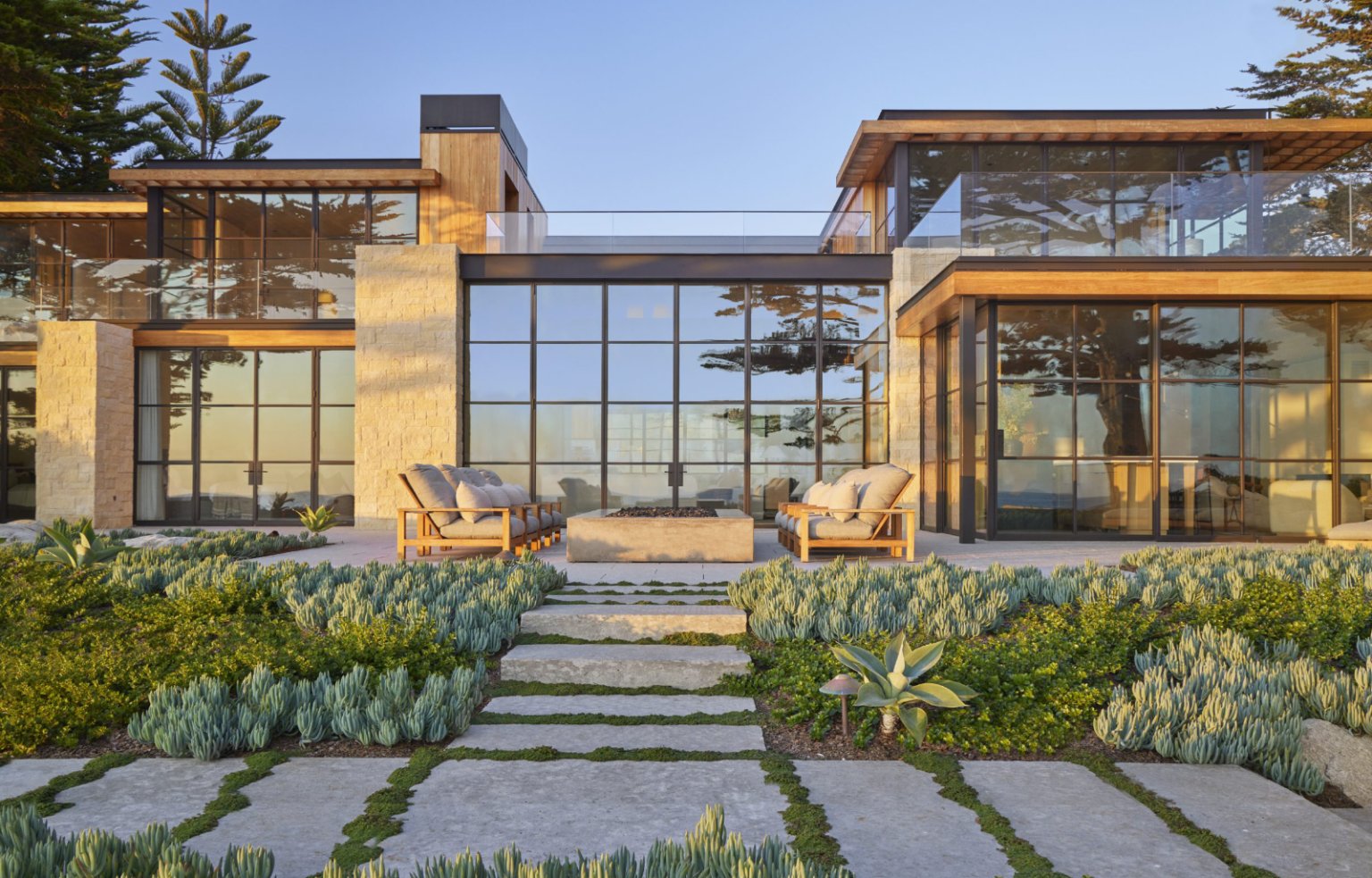 Designing with Steel Windows: Tips and Inspiration for Your Home